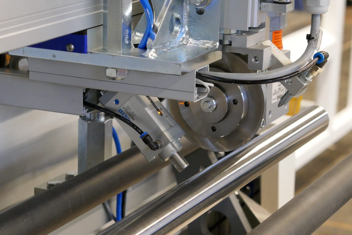 Universal multi ID cutter UNI 15-1000 - Adolf Brodbeck Maschinenbau ...